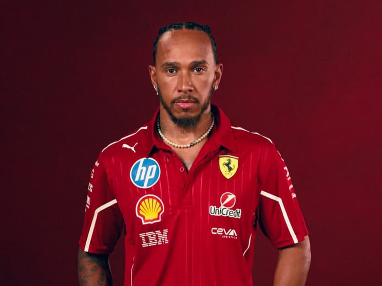 Ferrari presenta nuevos uniformes para Hamilton y Leclerc en la Fórmula ...