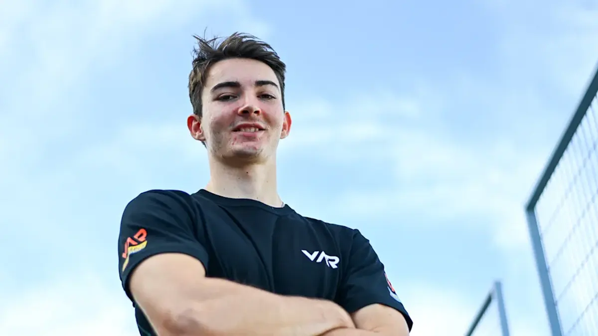 Bennett confirma su salto a la Fórmula 2 y firma con Van Amersfoort ...