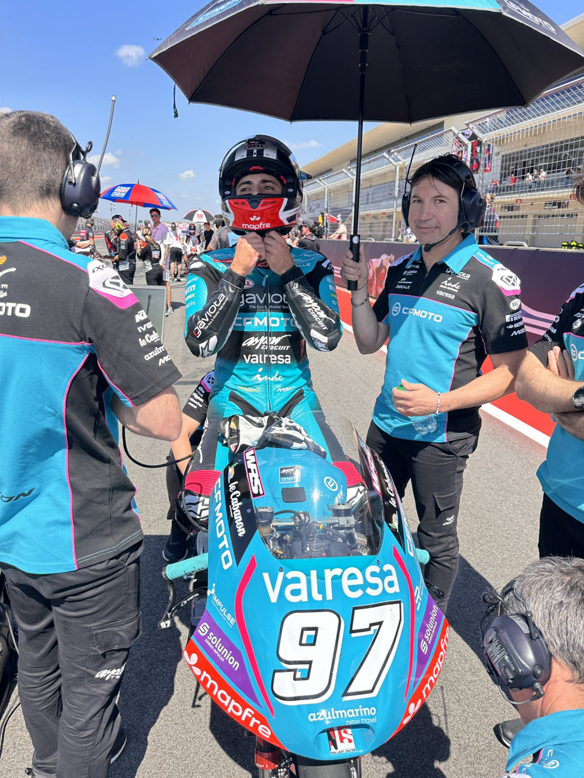 Pini aprovecha lucha de Carpe y Perrone y gana en Moto3 en Austin ...