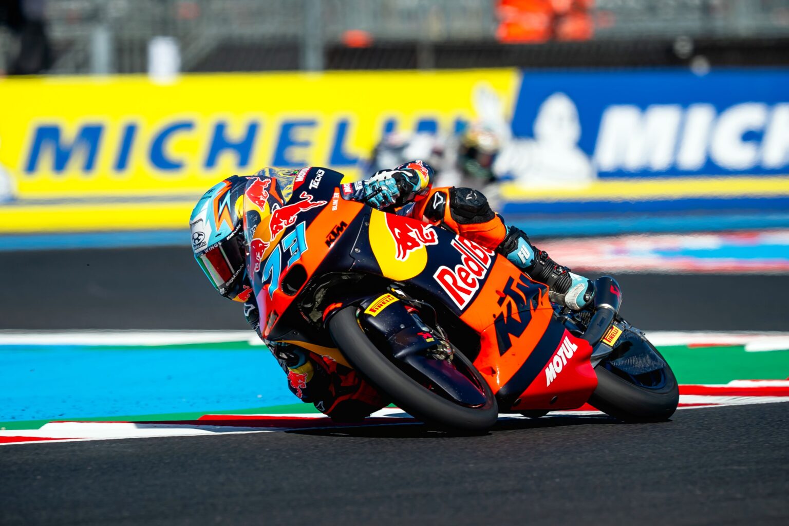 Almansa conquista la pole de Moto3 en Hungría; Perrone es 4° y Morelli ...